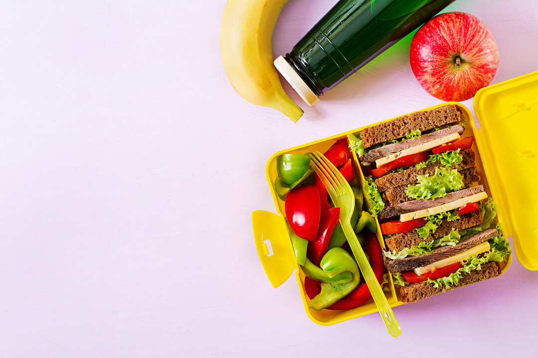 Alimentos para viagem: descubra o que levar